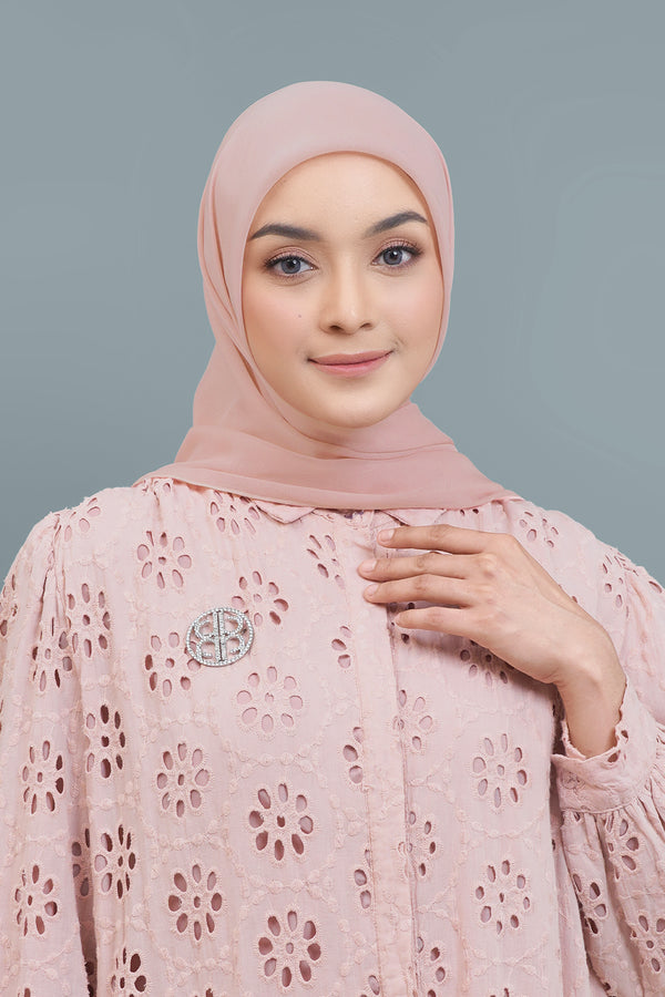 Nada Daily Scarf - Coral Pink - Nada Puspita